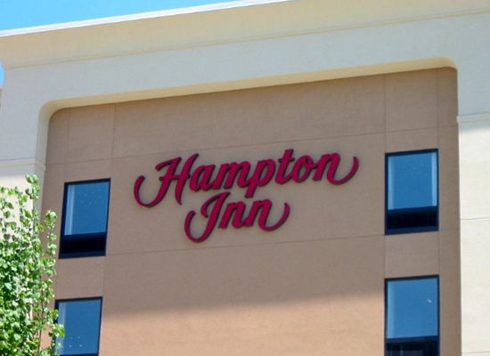 Ortwein Sign : Hotel Signs : Custom Indoor/Outdoor Business Signs